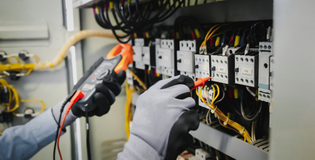 Electrical Faults in Dubai Villas This Winter | DST Maintenance